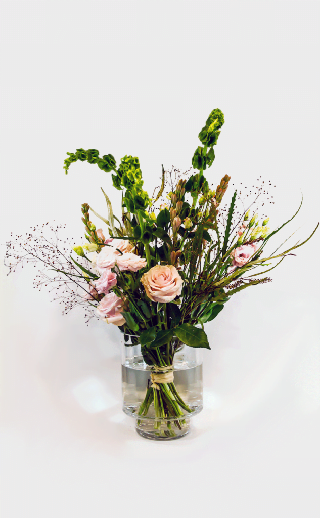 Paslaptinga gėlių puokštė su vėdrynais Tau - Pristatome Vilniuje į namus